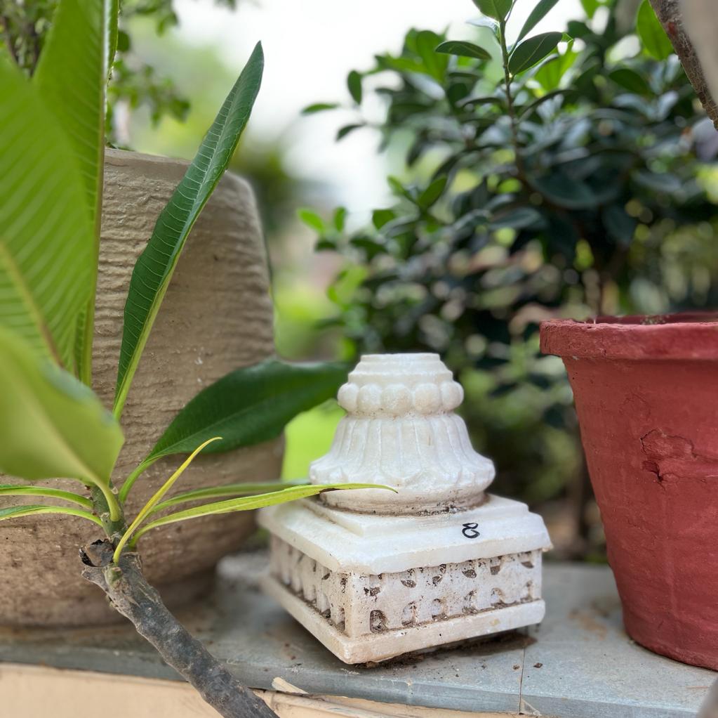 Nakaashi 14 : Vintage Marble Carved Sculpture with intricate details ( — Khojcrafts