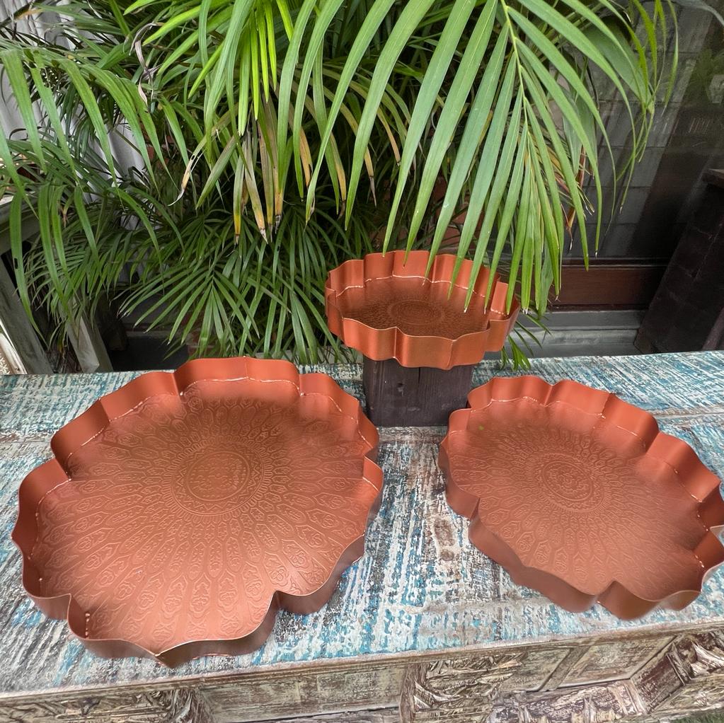 Rimmed Metal Urlis : Set of three — Khojcrafts